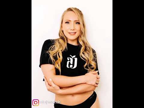 AJ Applegate✅ | Hot Curvy Model Biography, Height, Net Worth, Boyfriend & More