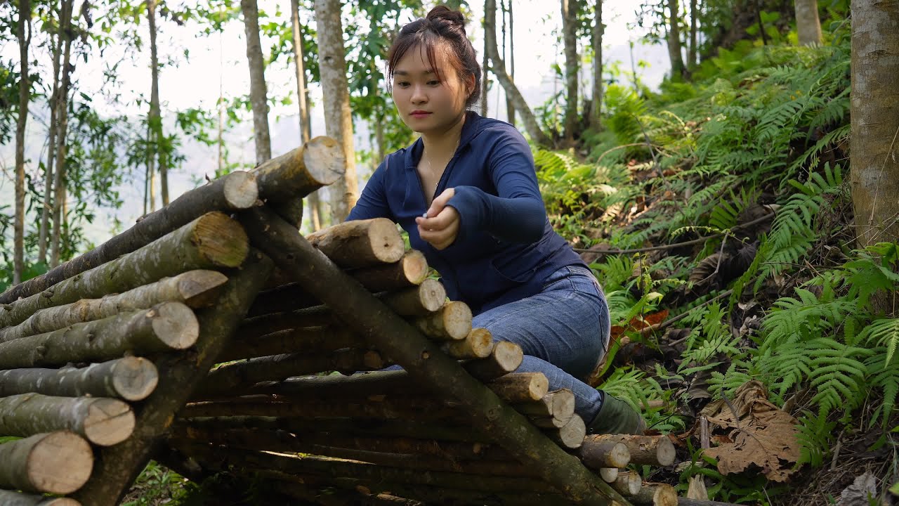 Solo camping. Build a primitive shelter out of wood - YouTube