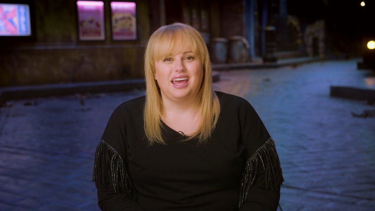 CATS | Rebel Wilson - YouTube
