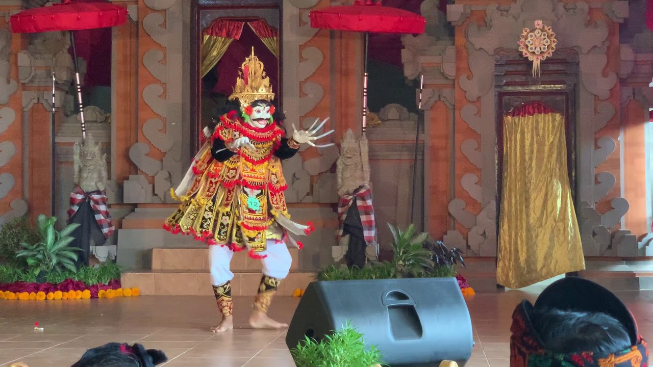 JUARA 1 TARI JAUK MANIS SEBALI PENGLIPURAN VILLAGE FESTIVAL 2019 - YouTube