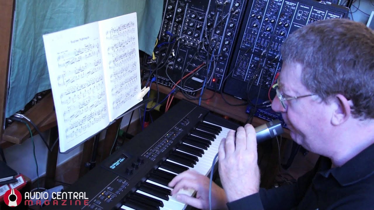 EMS Vocoder 3000 - YouTube