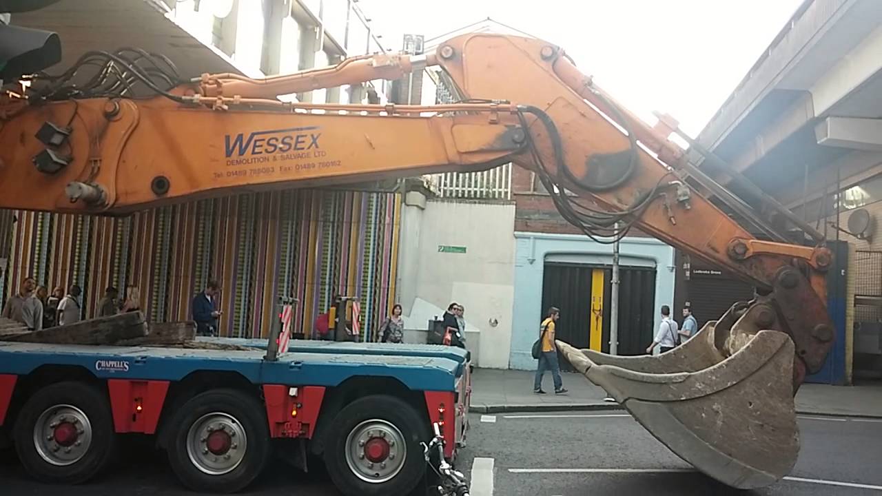 Lorry to big to fit under bridge. - YouTube