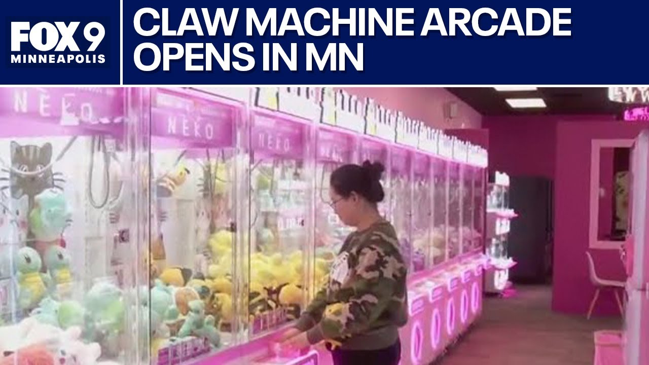 Arcade featuring only claw machines opens in Roseville - YouTube