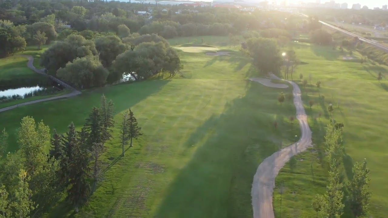 Royal Regina Golf Club - Hole #10 - YouTube