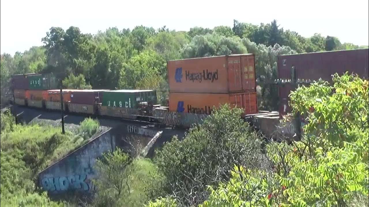 CPKC 142 mixed freight/intermodal at Beare. - YouTube