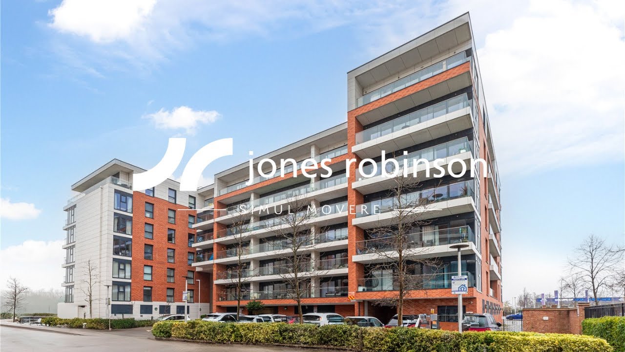 Flat 32, Southmead House, Kingman Way, Newbury, Berkshire, RG14 7FY ...