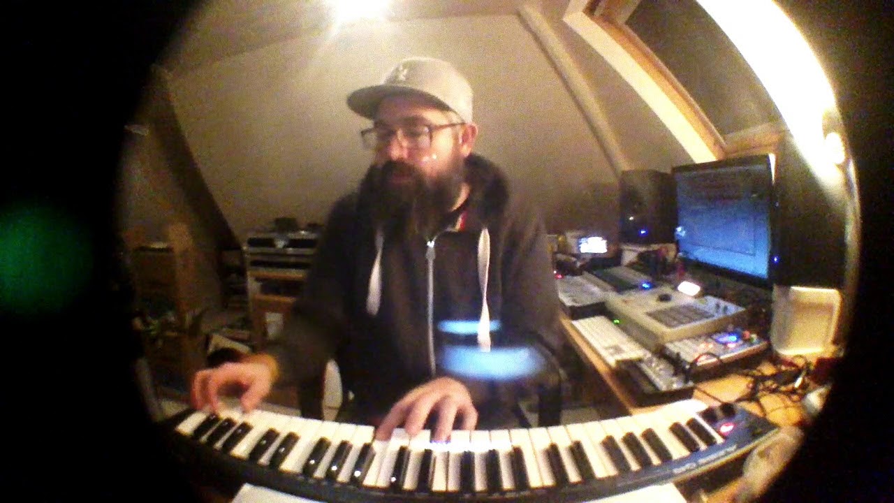 Frenic - No Words - YouTube