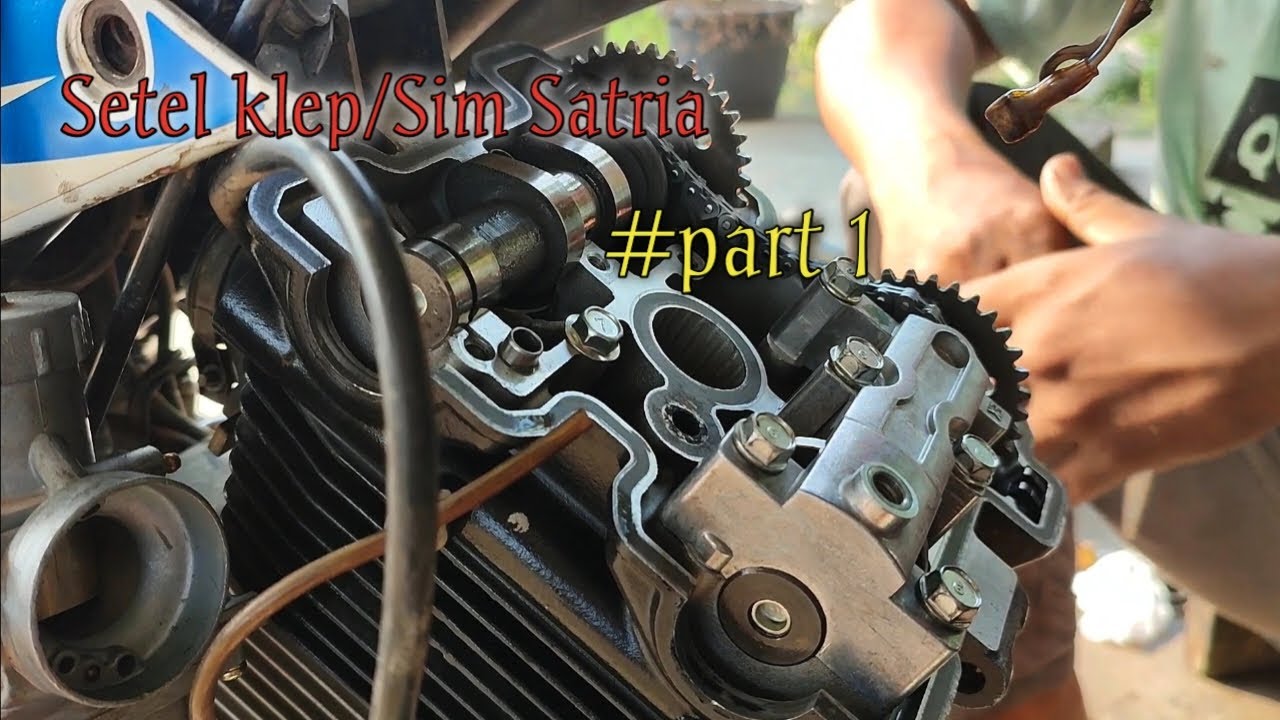 Satria fu 150 part 2, cara setel klep / sim - YouTube