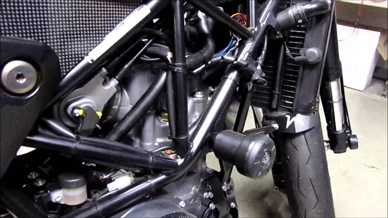 Montage Hülse KTM 690 SMC 08-12 Bursig.com - YouTube