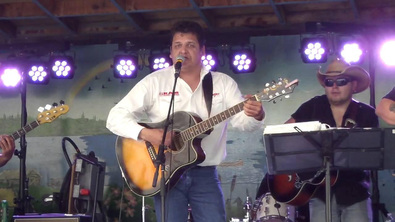 "Like A Bird" (cover) Sonny Genaille - YouTube