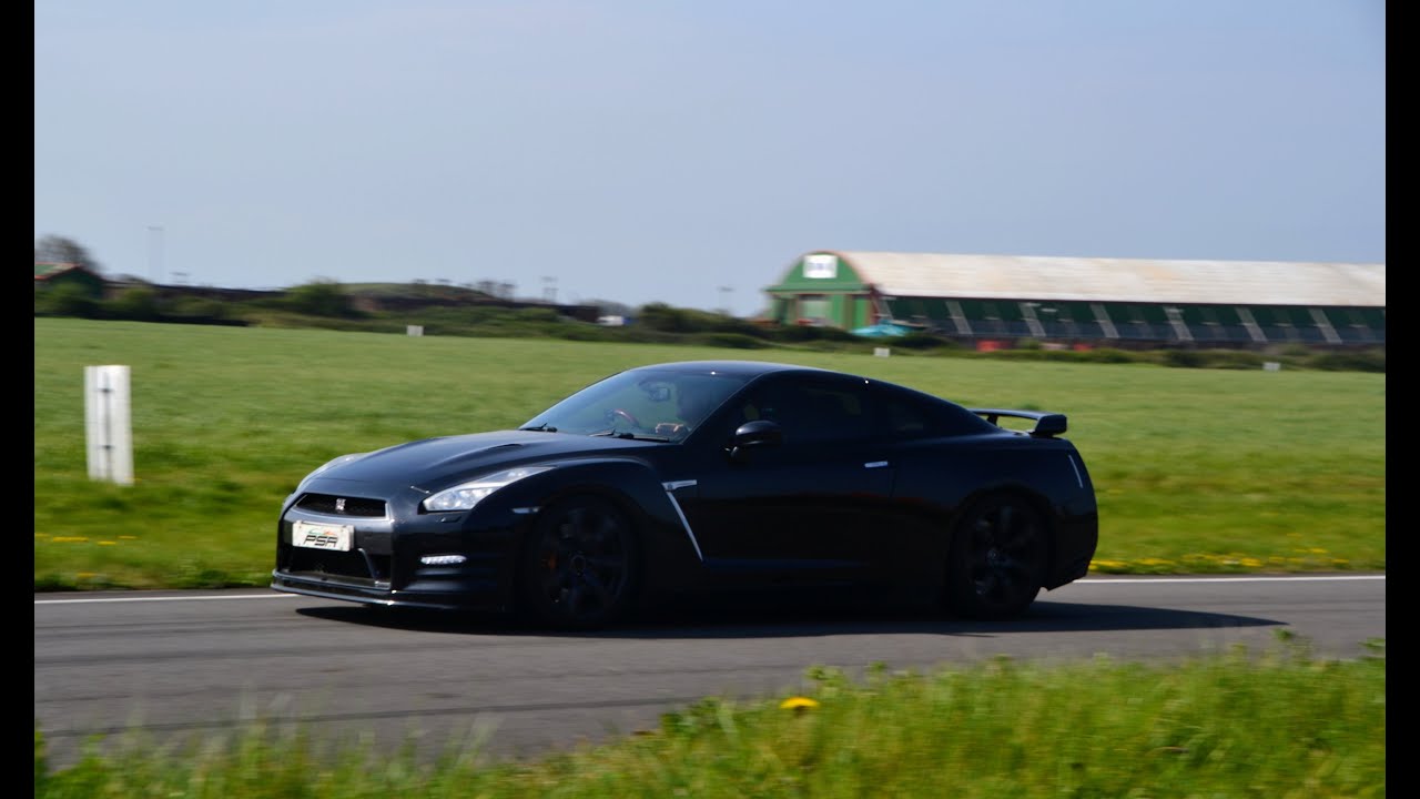 PSR Experience driving day at Llandow circuit. Nissan GTR - YouTube