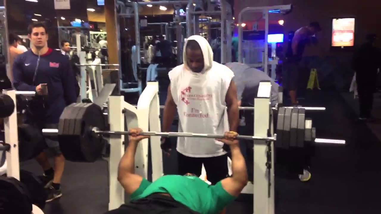 465 lb. Bench Press MAX - YouTube