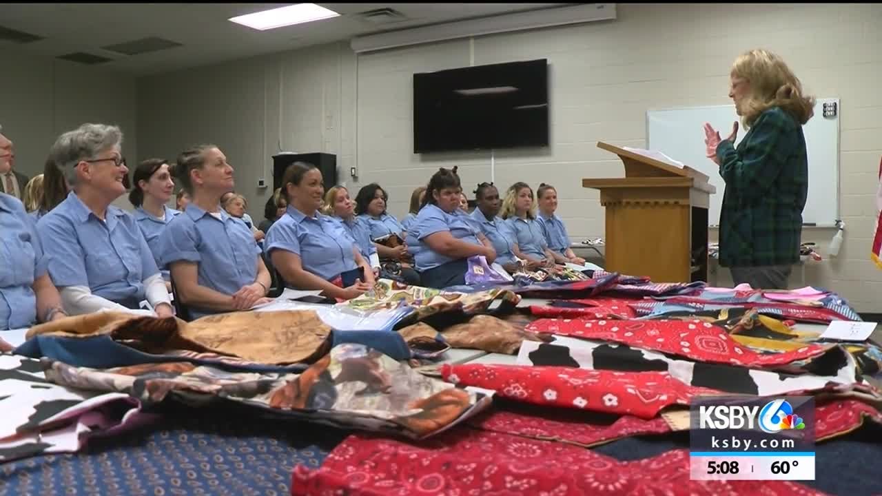 Women's Honor Farm inmates sew western-style vests for children's non ...