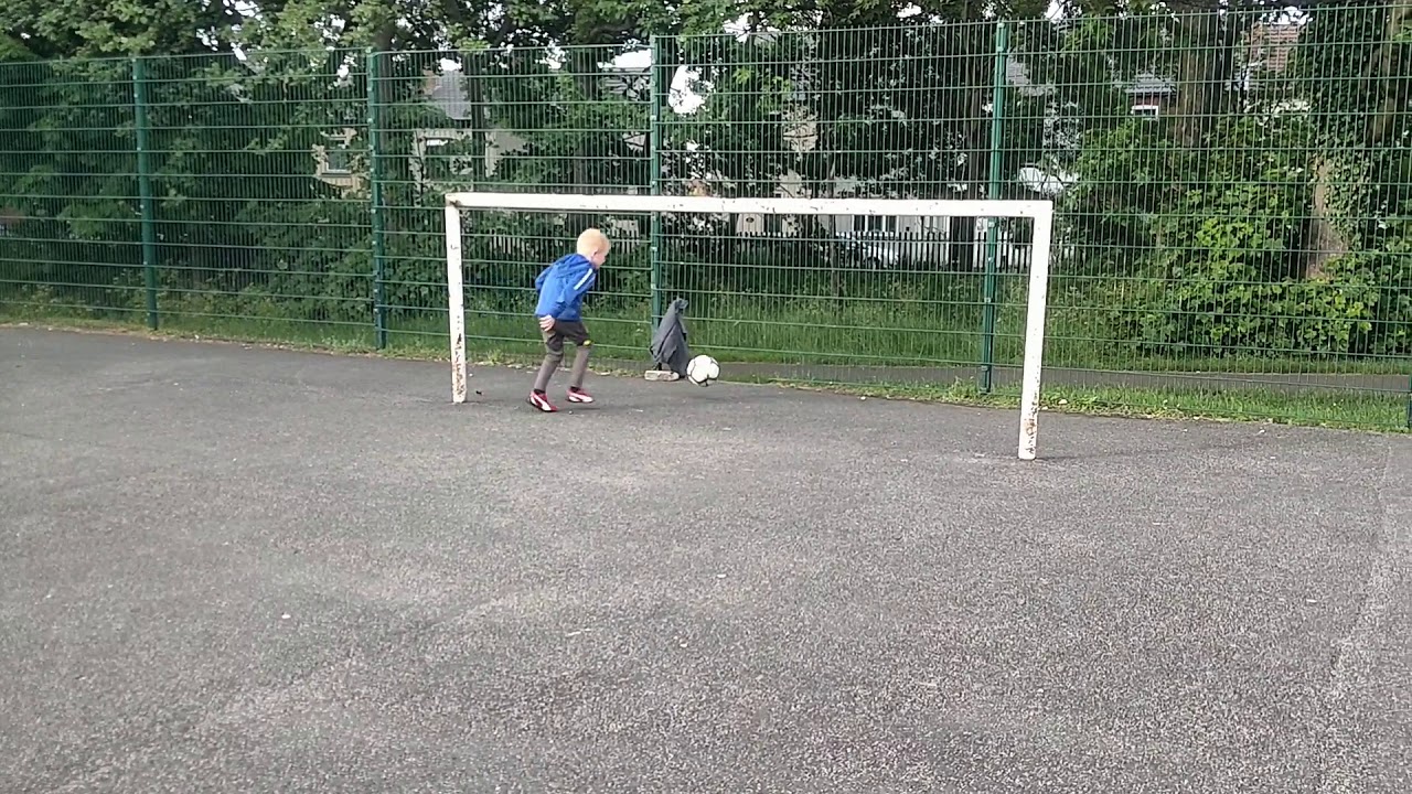 Crossbar practice ⚽⚽⚽*⚽⚽ - YouTube