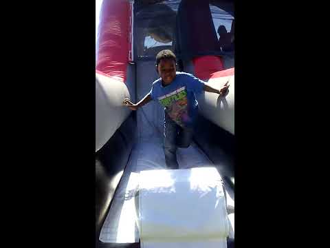 LOL sliding! - YouTube