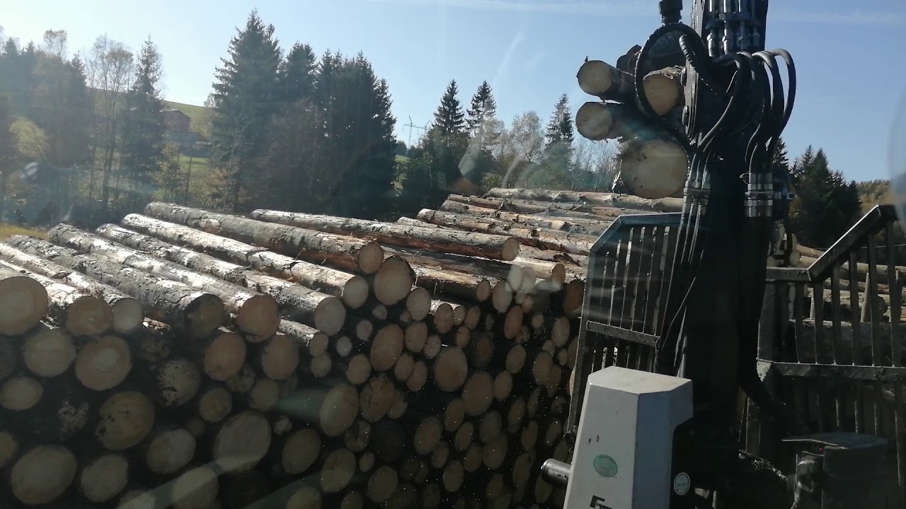 Valtra T174eV + Fao Far 1542HD rozładunek kłody 4,1m - YouTube