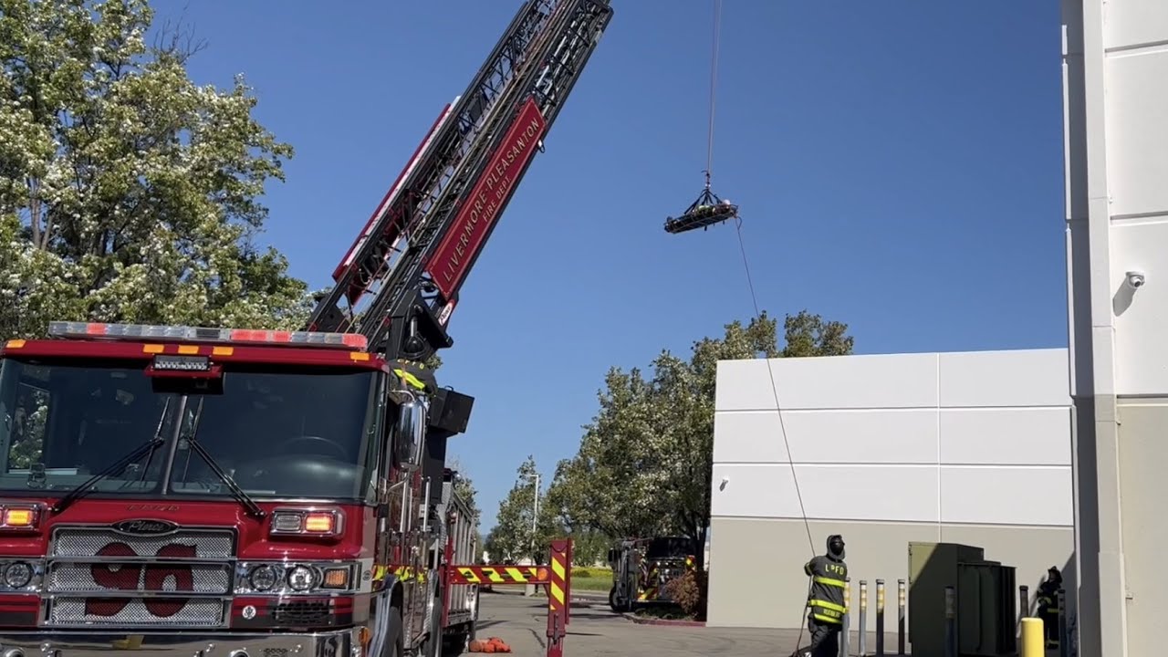 Aerial High Angle Rescue using the Lyfe Pully - YouTube