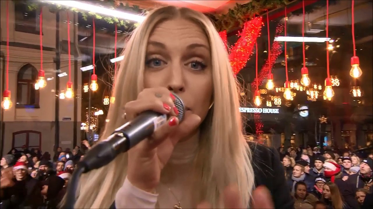 Syster sol ft. Pervane - Tomma gator (Live @ Musikhjälpen 2016) - YouTube