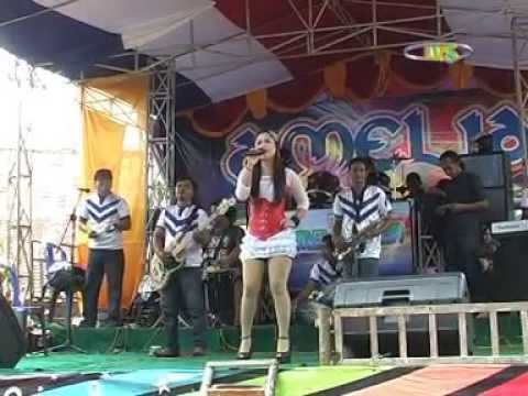 Amelia Nada - aku tak butuh cinta