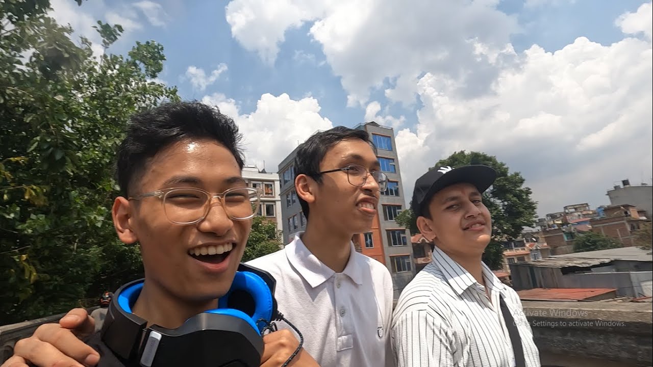 Sankha Park Ma Hane Ko Pull Ups With Friends !! - YouTube