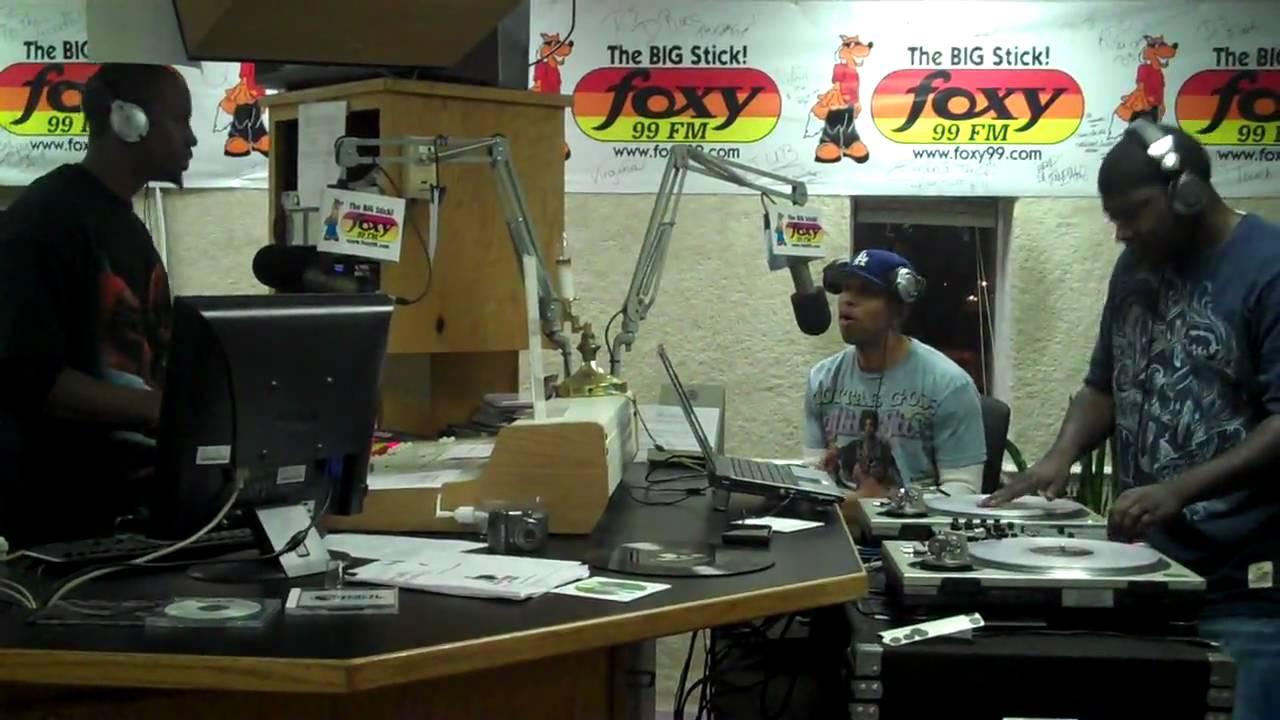 Gyft radio interview @ Foxy 99 pt.2 - YouTube