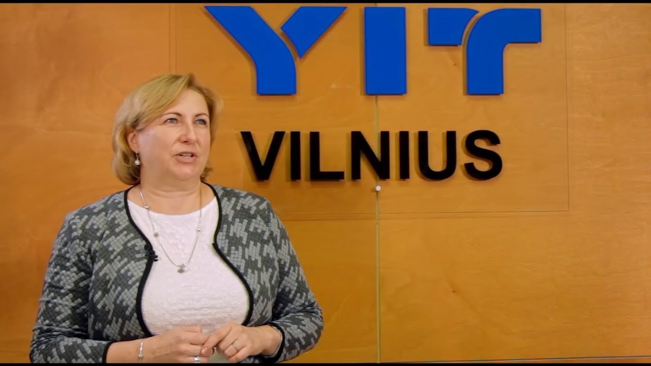 YIT Kausta apie darbą su Advanced Advice - YouTube