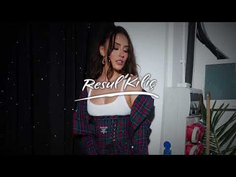 Hande Ünsal - Oyna Oyna! ( Resul Kılıç Remix ) Ne Öldürdü Ne De Güldürdü!
