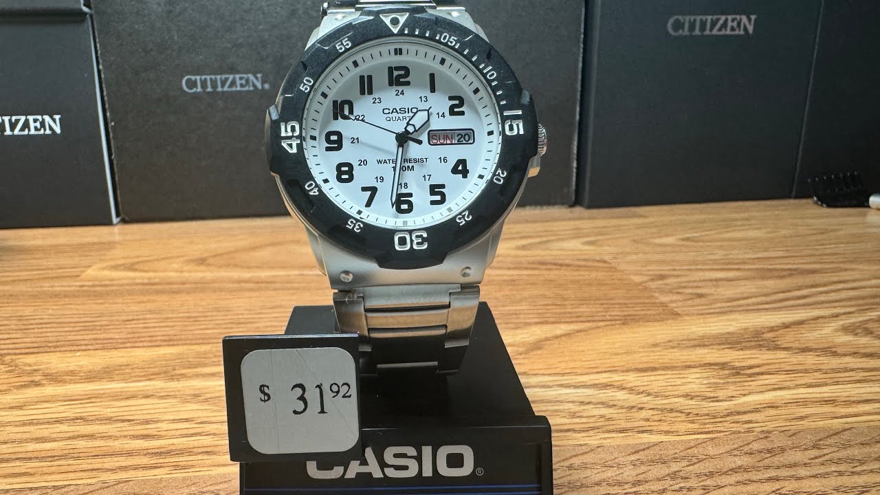 Casio 5125 budget deal under $35 3 hand Analog Rotating Bezel Day/Date ...