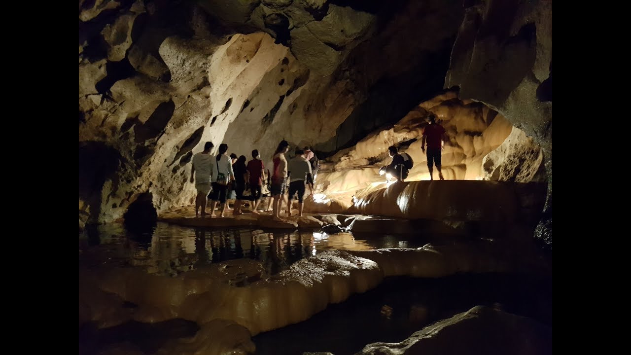 Travel Philippines: Sagada Sumaguing Cave - YouTube
