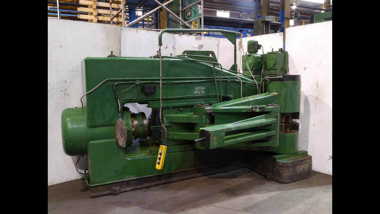 Hugh Smith 400 ton Hydraulic Ships Frame Bender | Electro Motion - YouTube