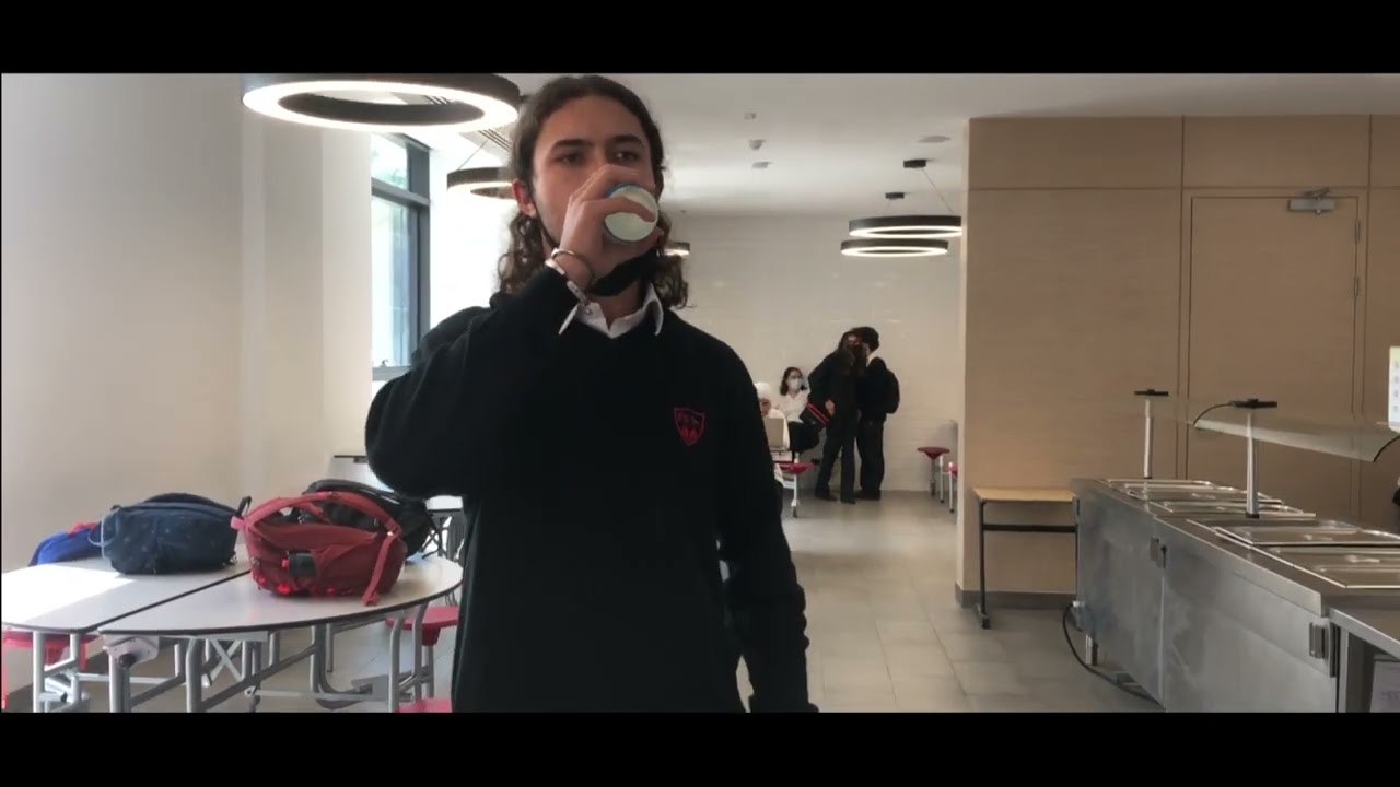 Are you living an Insta-lie? #TheEnglishCollege - YouTube