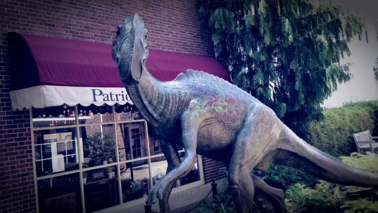 Haddonfield HADROSAURUS FOULKII Statue and Marl Pit (Axis Video) - YouTube