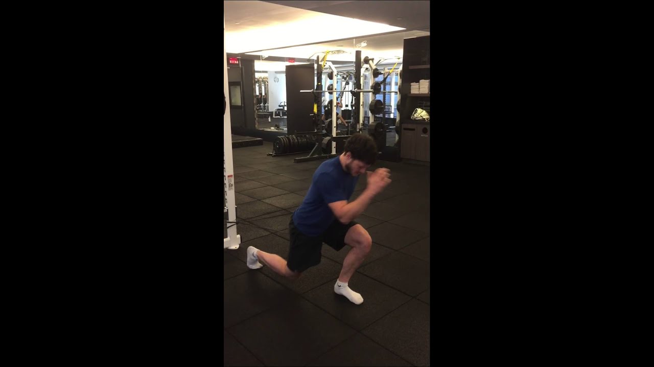 Band-Resisted Reverse Lunge with Knee Drive - YouTube