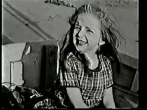 "Alice's Day at Sea" (1924) ENGLISH TITLE CARDS- Walt Disney- Alice ...