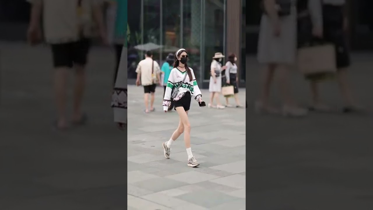 Sure enough, the skinny lady looks good Mejores Street fashion#shorts # ...