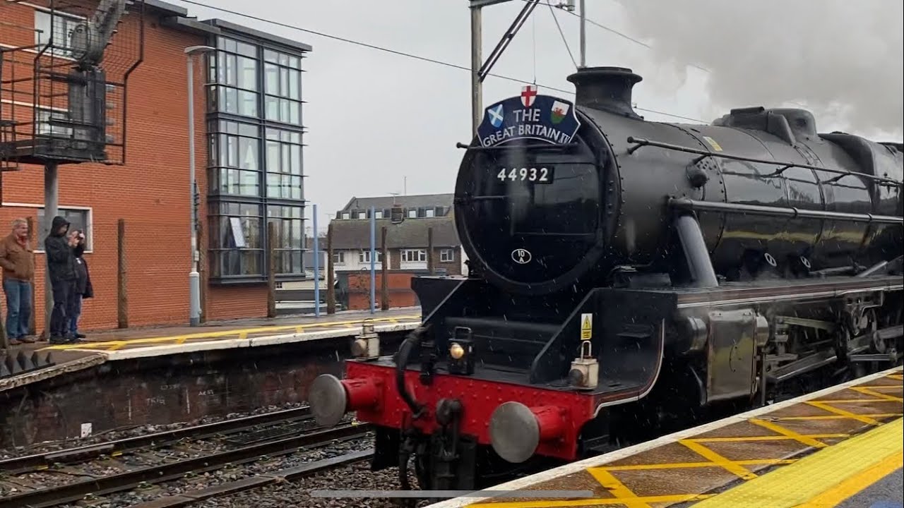 Steam train 🚂 coming roaring through Chelmsford this afternoon in rainy ...