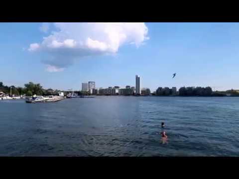Huvudsta strand Solna 2018 - YouTube