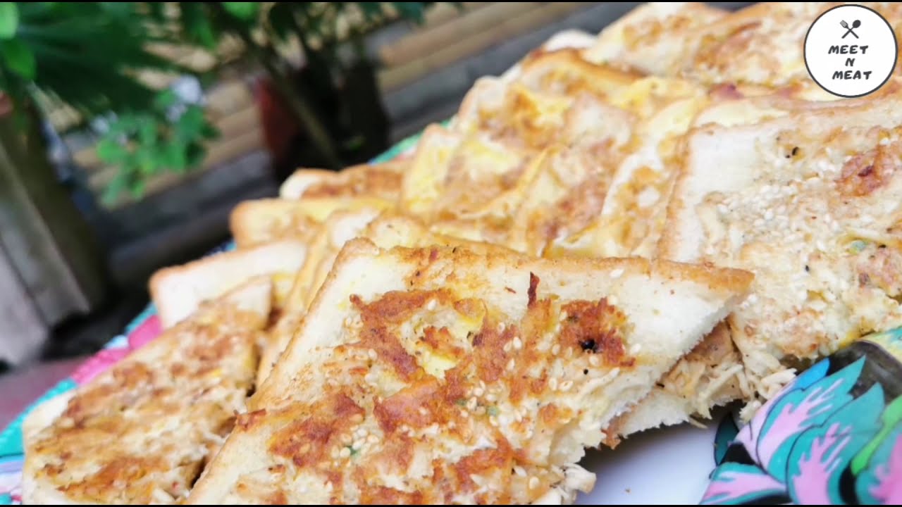 Cheesy Chicken on Toast || Home-Made - YouTube
