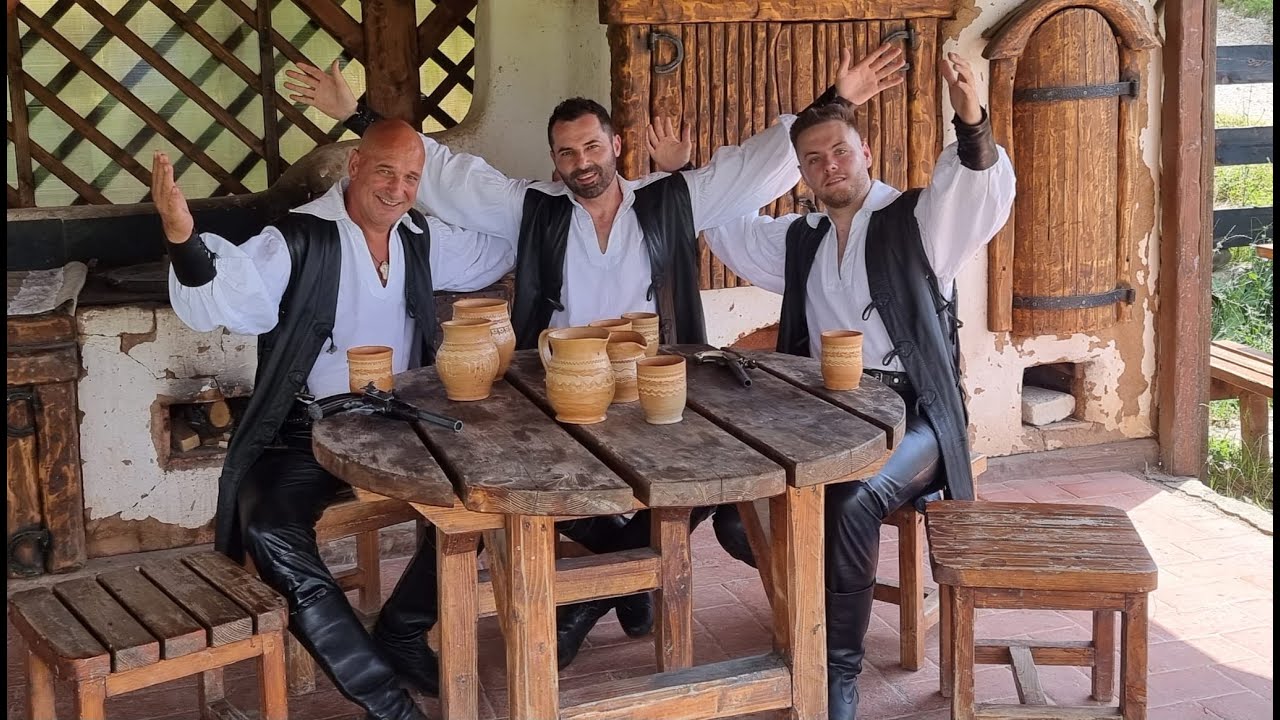 HAIDUCII lui 7 cai - Viata de haiduc [Video Oficial] 4K - YouTube