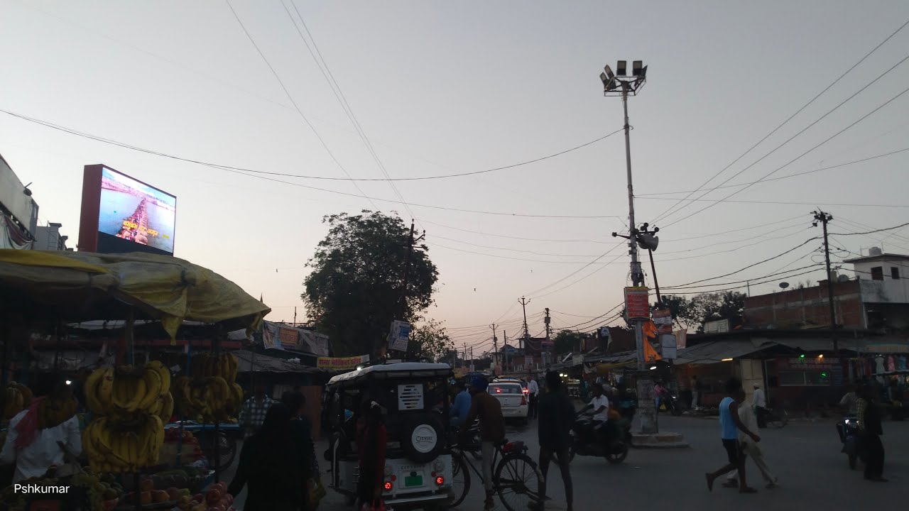 Pramesh Kumar is live! गोला बाजार चौक - YouTube