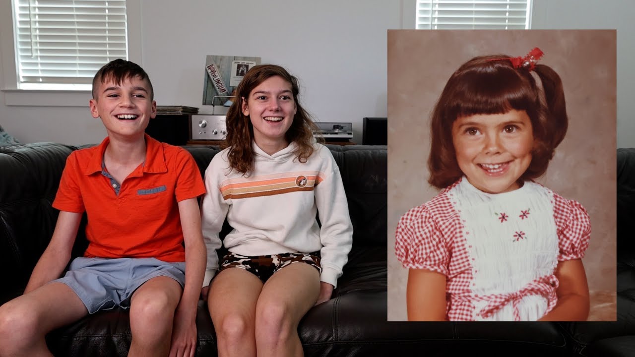 Is that Mom!? Waylon and Caroline look at old family photos - YouTube