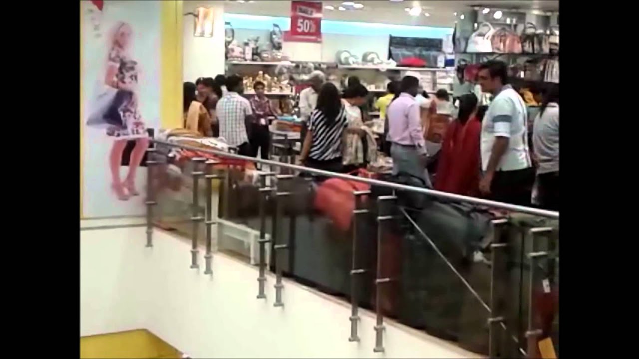 Seasonal Sale @ Ritu Wears Big Life - Faridabad - YouTube