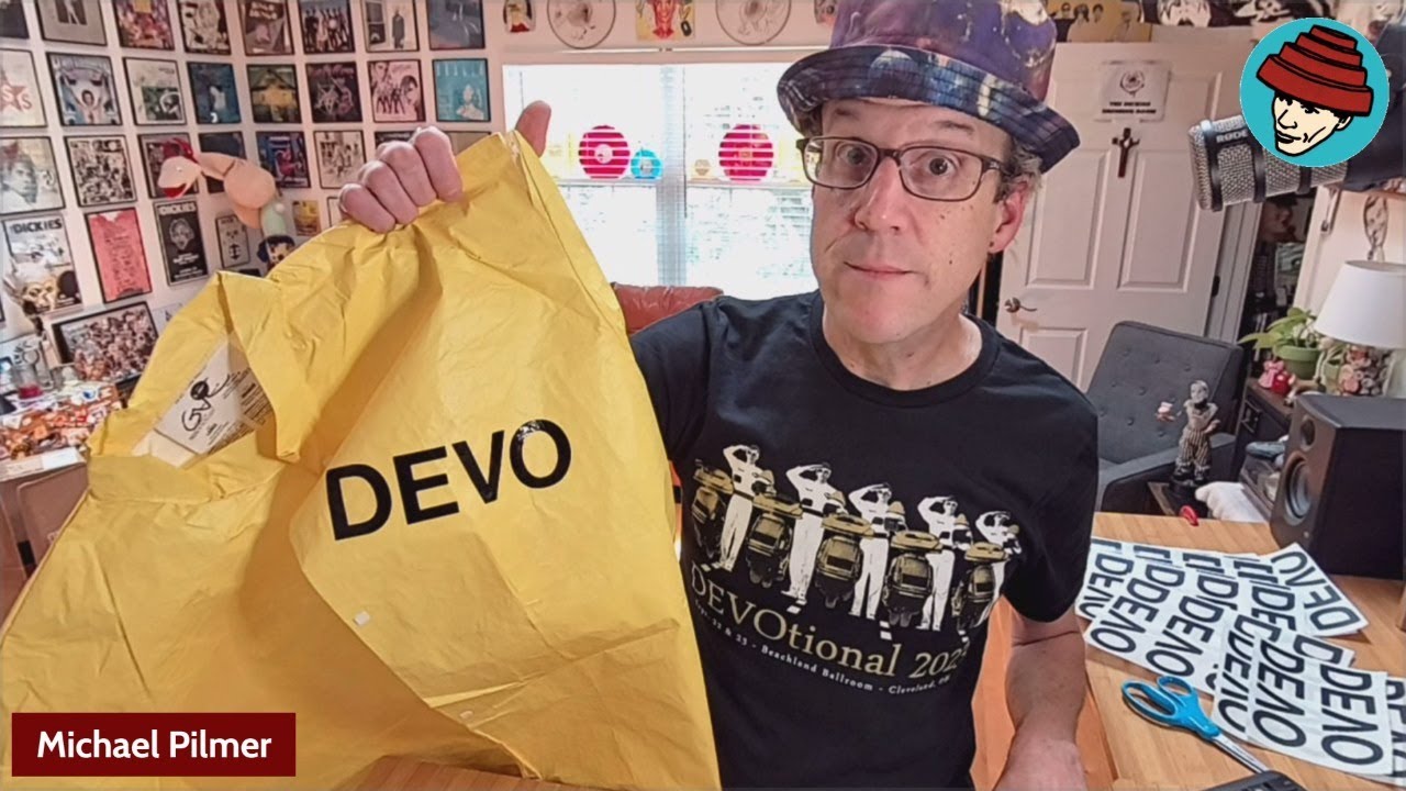 LIVE! DEVO Tour Work: Stagewear Prep by Devo-Obsesso PROTECTIVE GEAR! - YouTube