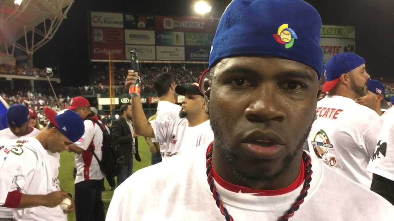 Rusney Castillo, campeón de Serie del Caribe - YouTube