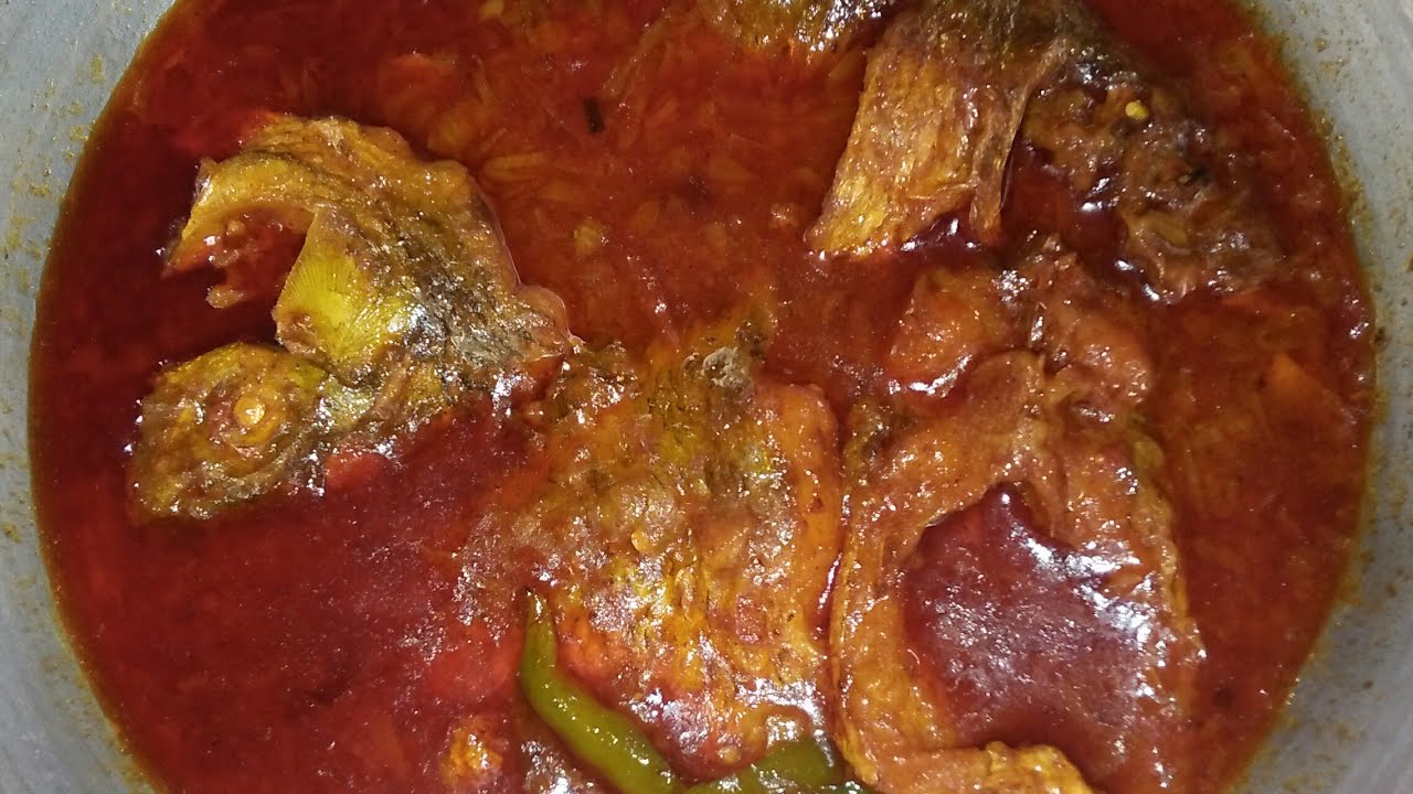 American rui fish curry// আমেরিকান রুই মাছের তেল ঝাল রেসিপি//গরমের দিনে ...