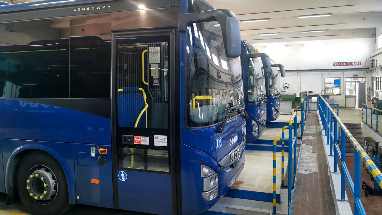 L'ARST mantiene la promessa: Nuoro dispone di nuovi 20 mezzi - YouTube