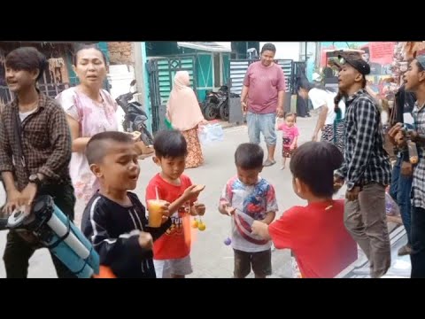 Keseruan Emak Emak Dan Bocil Bocil Di Sore Hari // Di Depan warung