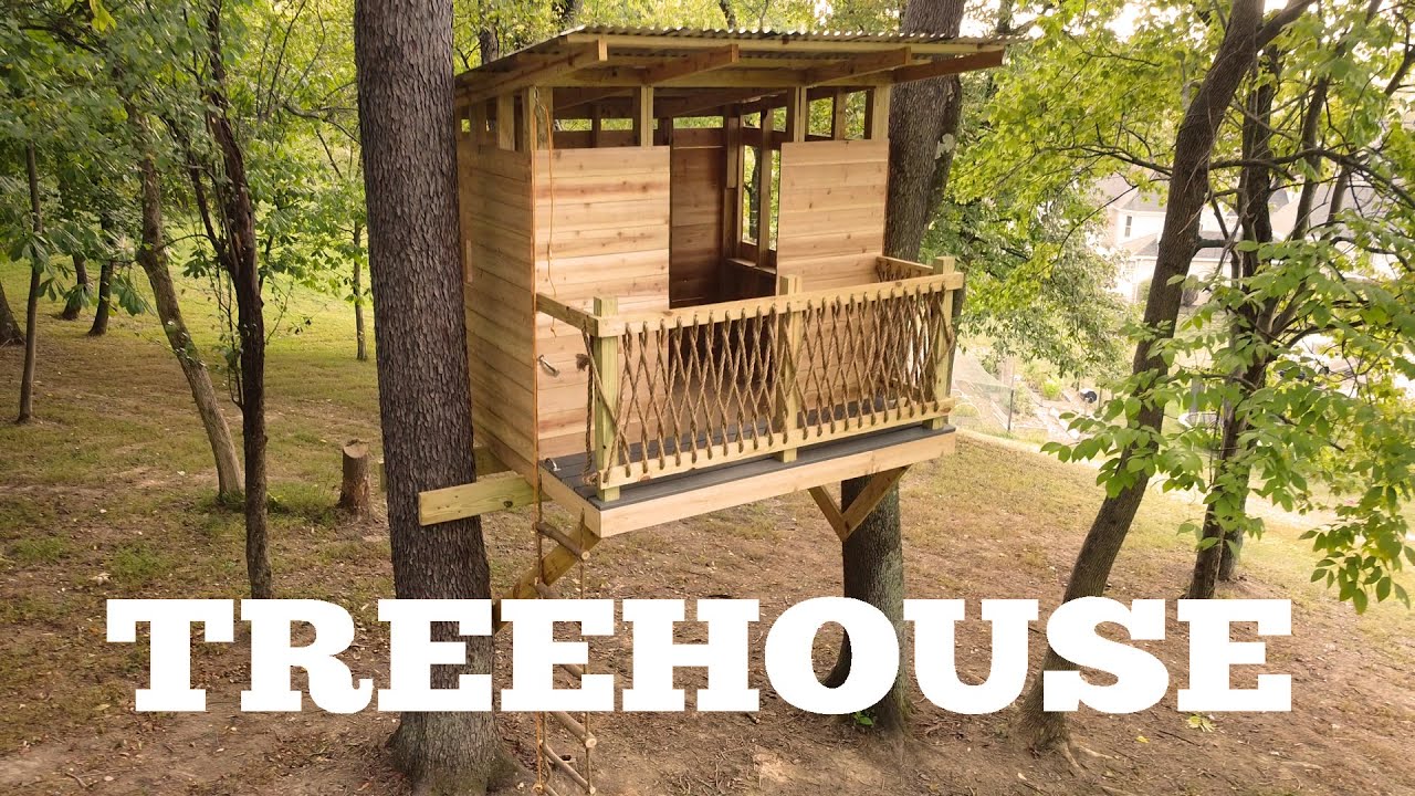 Real Backyard Treehouse / Tree Fort - YouTube