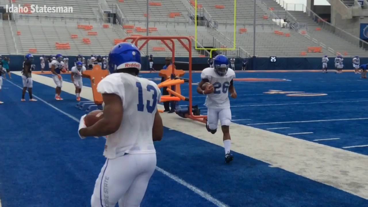 Boise State football practice Aug. 30, 2016 - YouTube