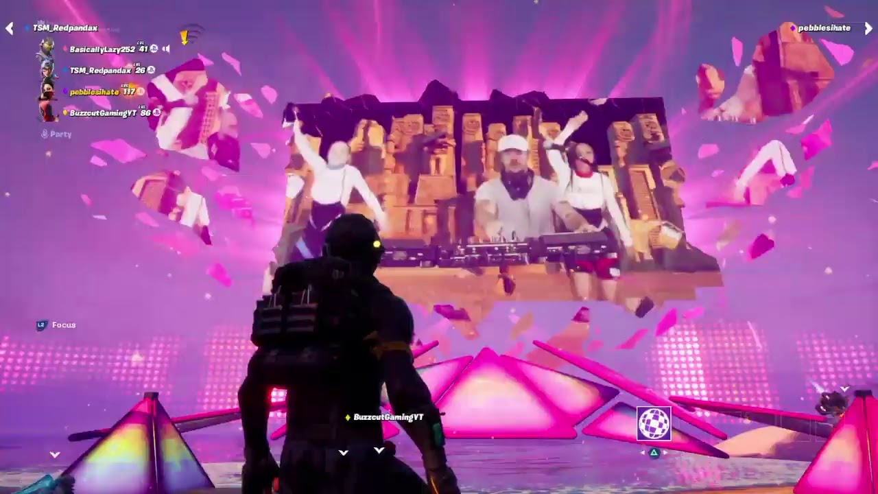 Beautiful Women Dancing! - YouTube